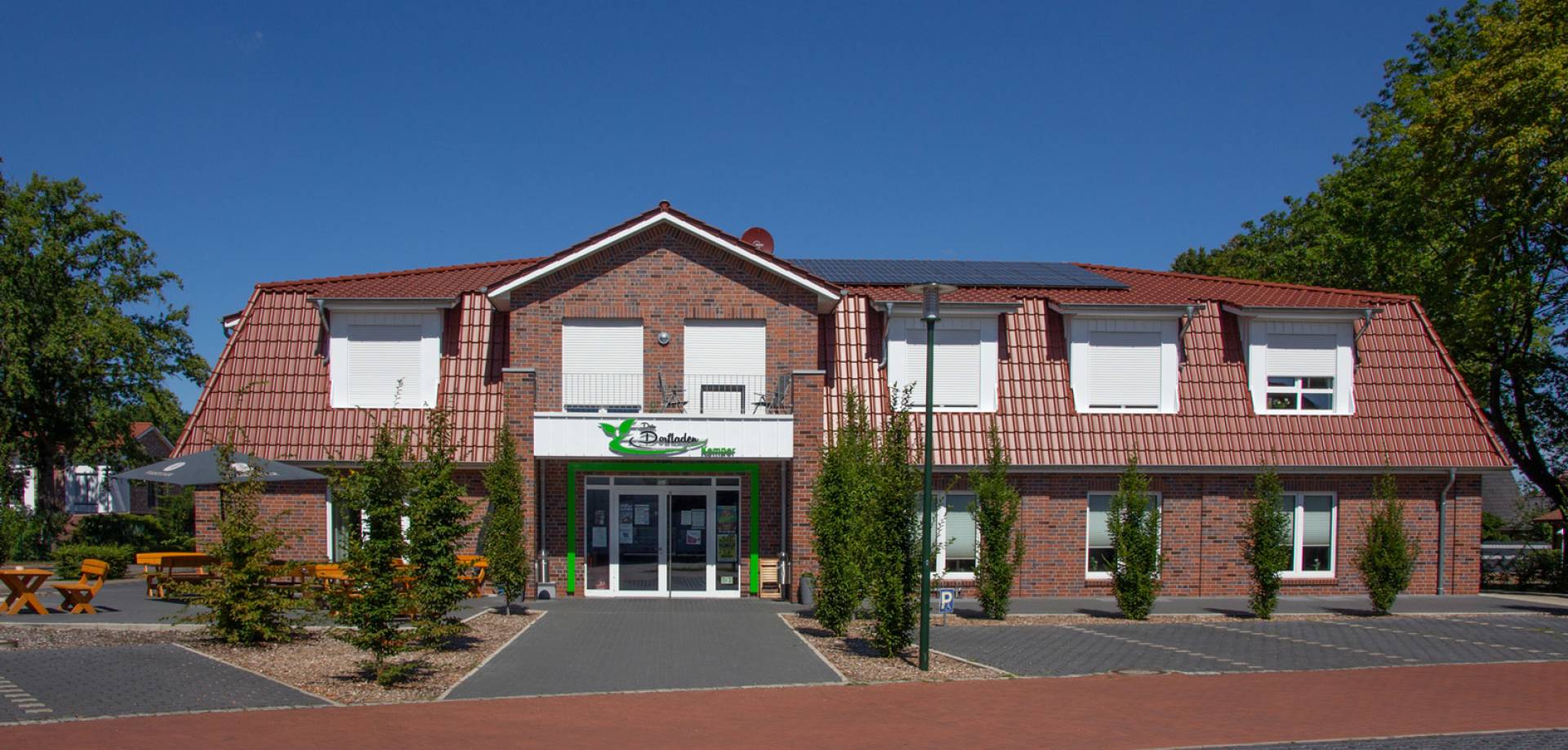 17-58 Dorfladen mit Wohnungen, Geeste | Knipper Kleine Architekten