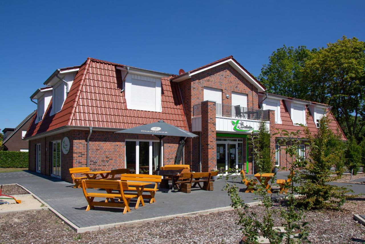 17-58 Dorfladen mit Wohnungen, Geeste | Knipper Kleine Architekten